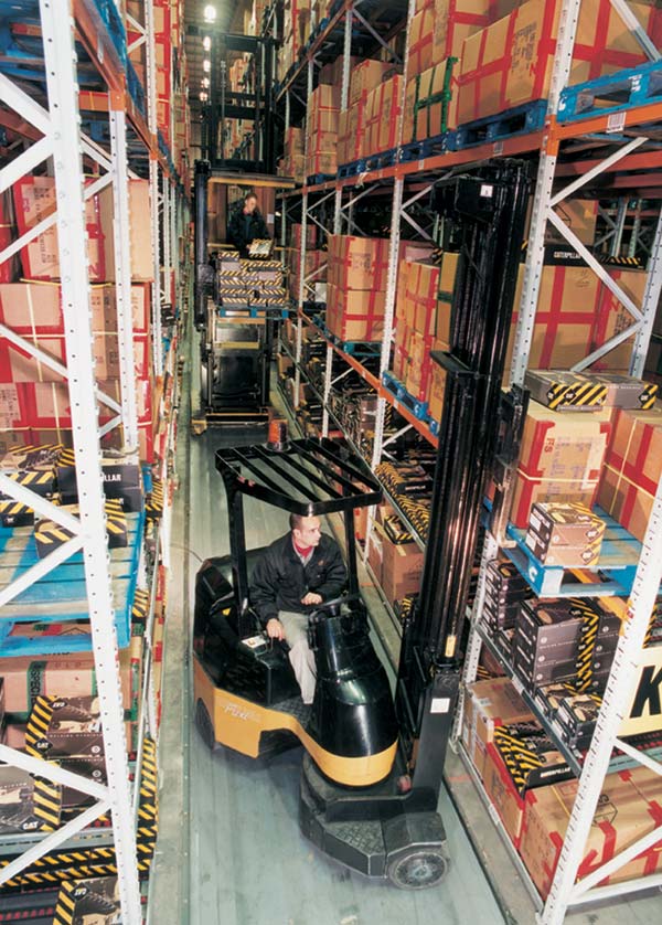 20 years of the Flexi articulated forklift truck | Warehouse ...