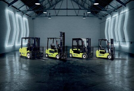 Green electric forklifts for sustainable logistics | Warehouse ...